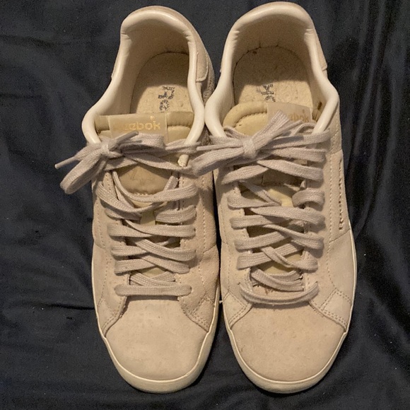 Reebok | Shoes | Lite Grey Off White Old School Reebok Vintage Worn By ...